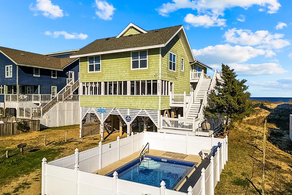 Beachfront Villa Royale OBX | 6 Bed Avon, NC House | Vacasa