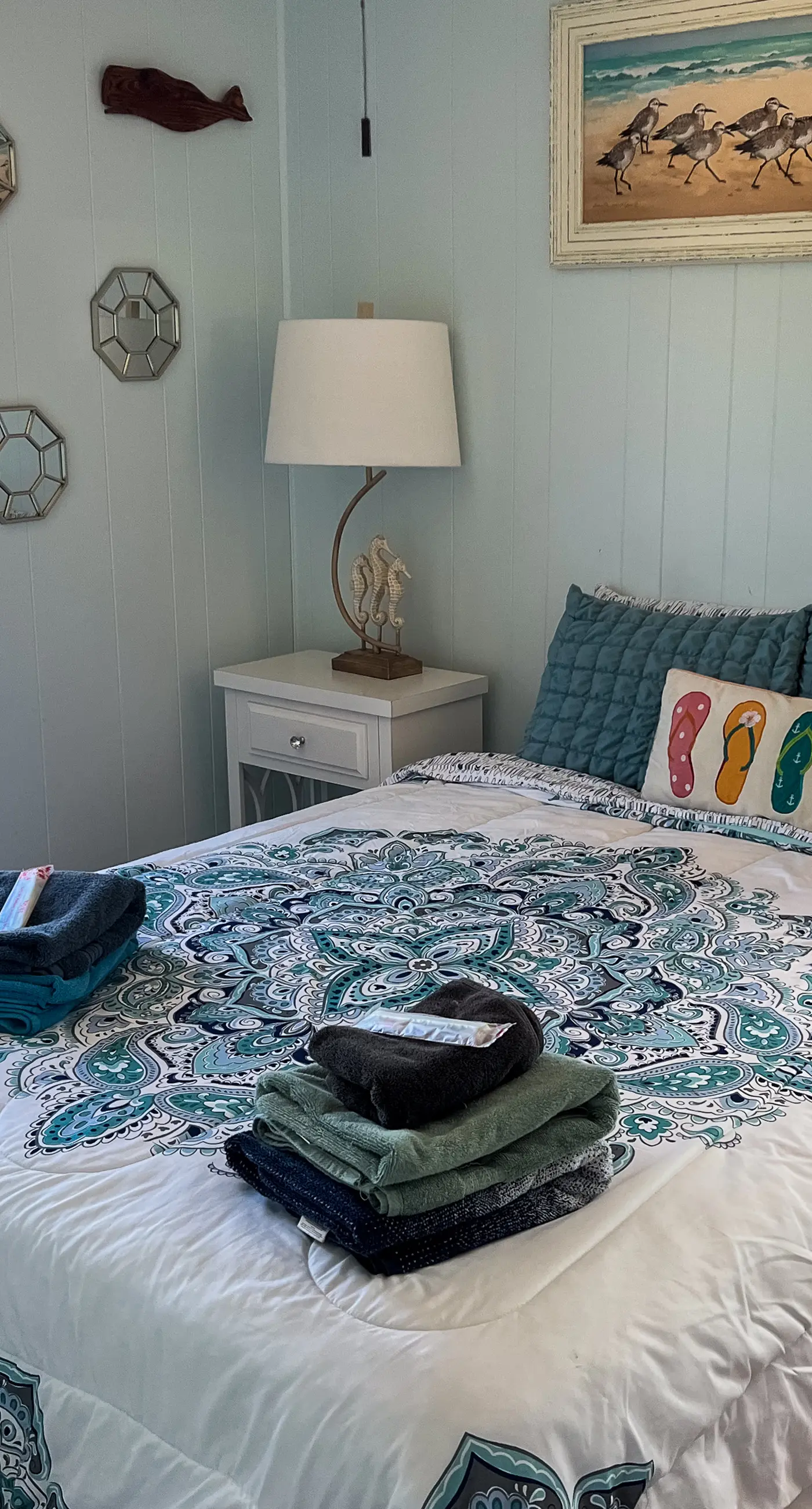 Outer Banks Oceanfront Vacation Rentals, Beach Homes | Vacasa