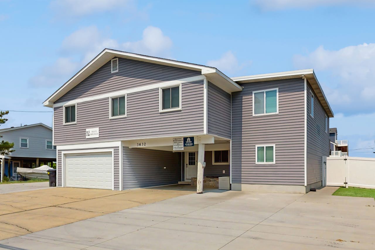 Trusty Shellback | 6 Bed Virginia Beach, VA House | Vacasa