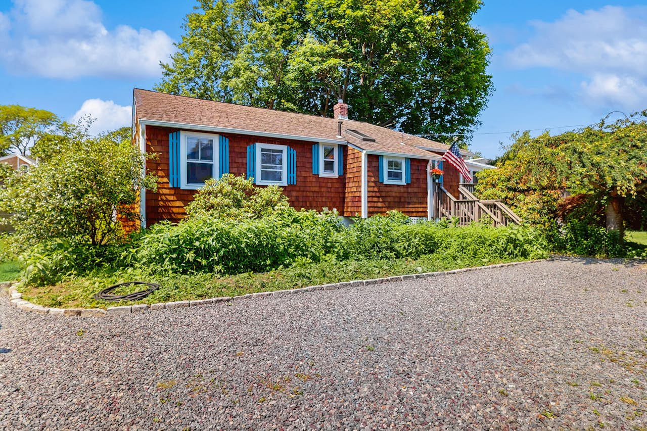 Blue Moon Cottage | 2 Bed Rockport, MA House | Vacasa