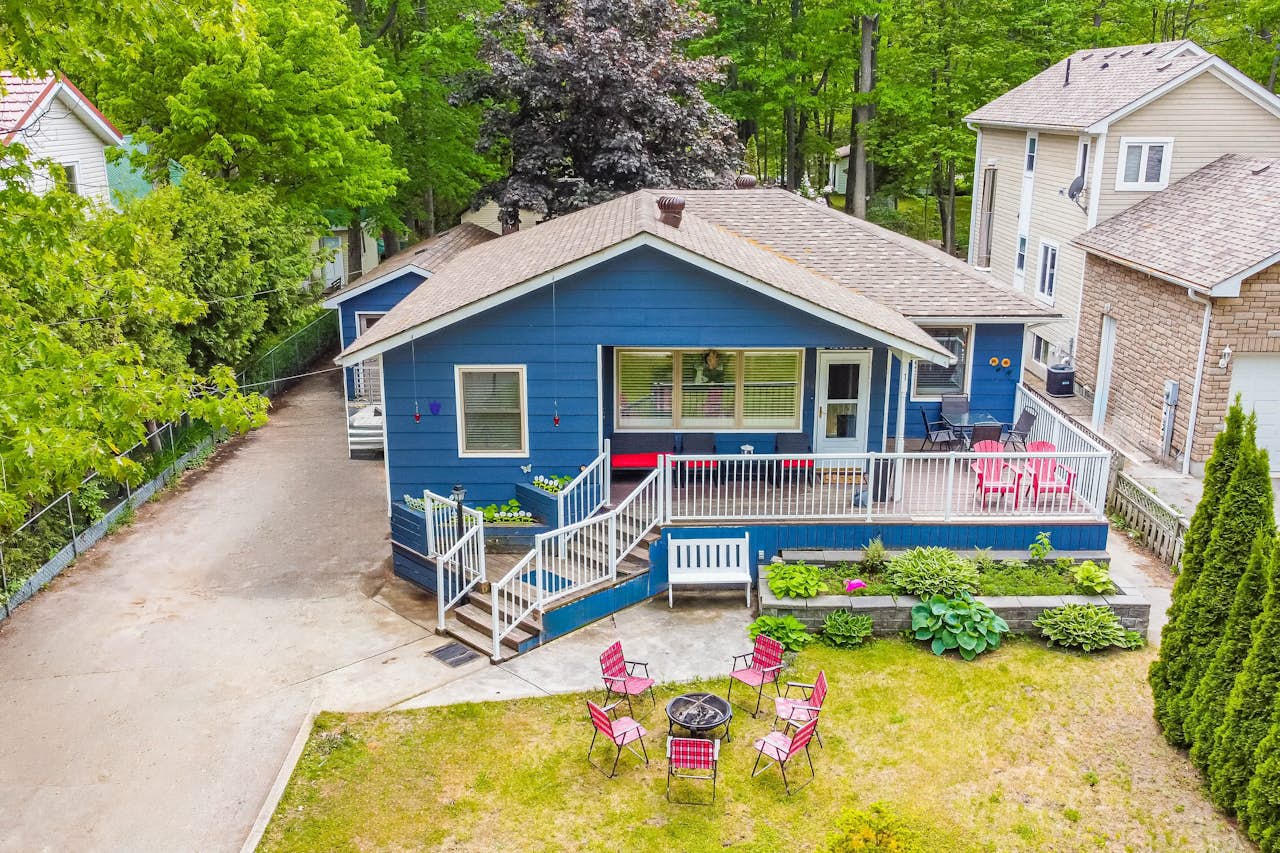 Wavy Daze | 3 Bed Wasaga Beach, ON House | Vacasa