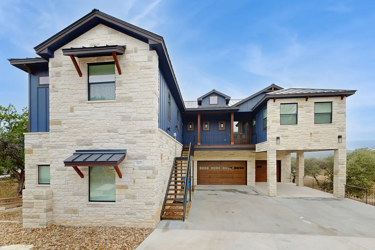 Sunset Hideaway | 4 Bed Point Venture, TX House | Vacasa