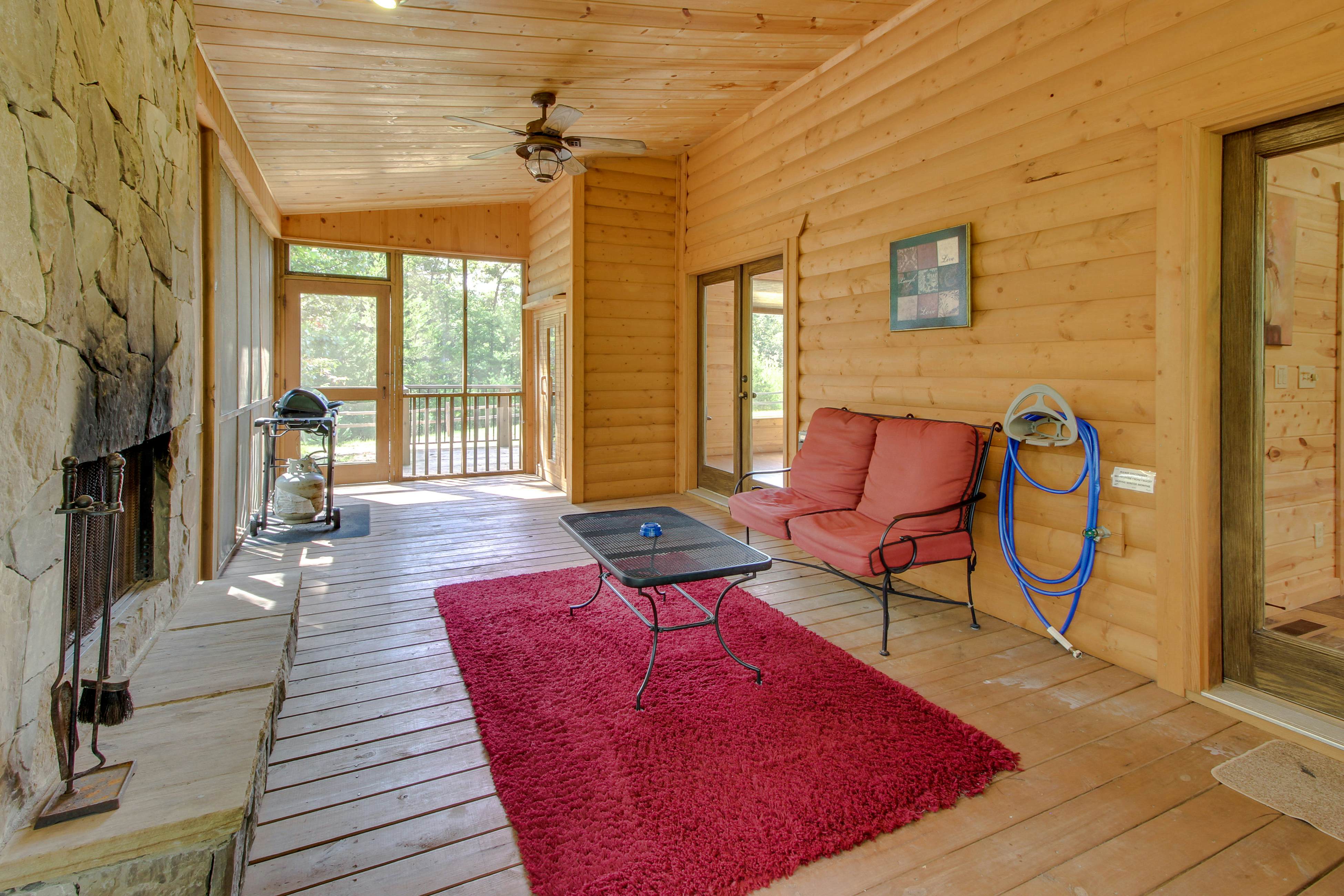 Rustic Charm Cabin | 1 BD Sautee Nacoochee, GA Vacation Rental | Vacasa