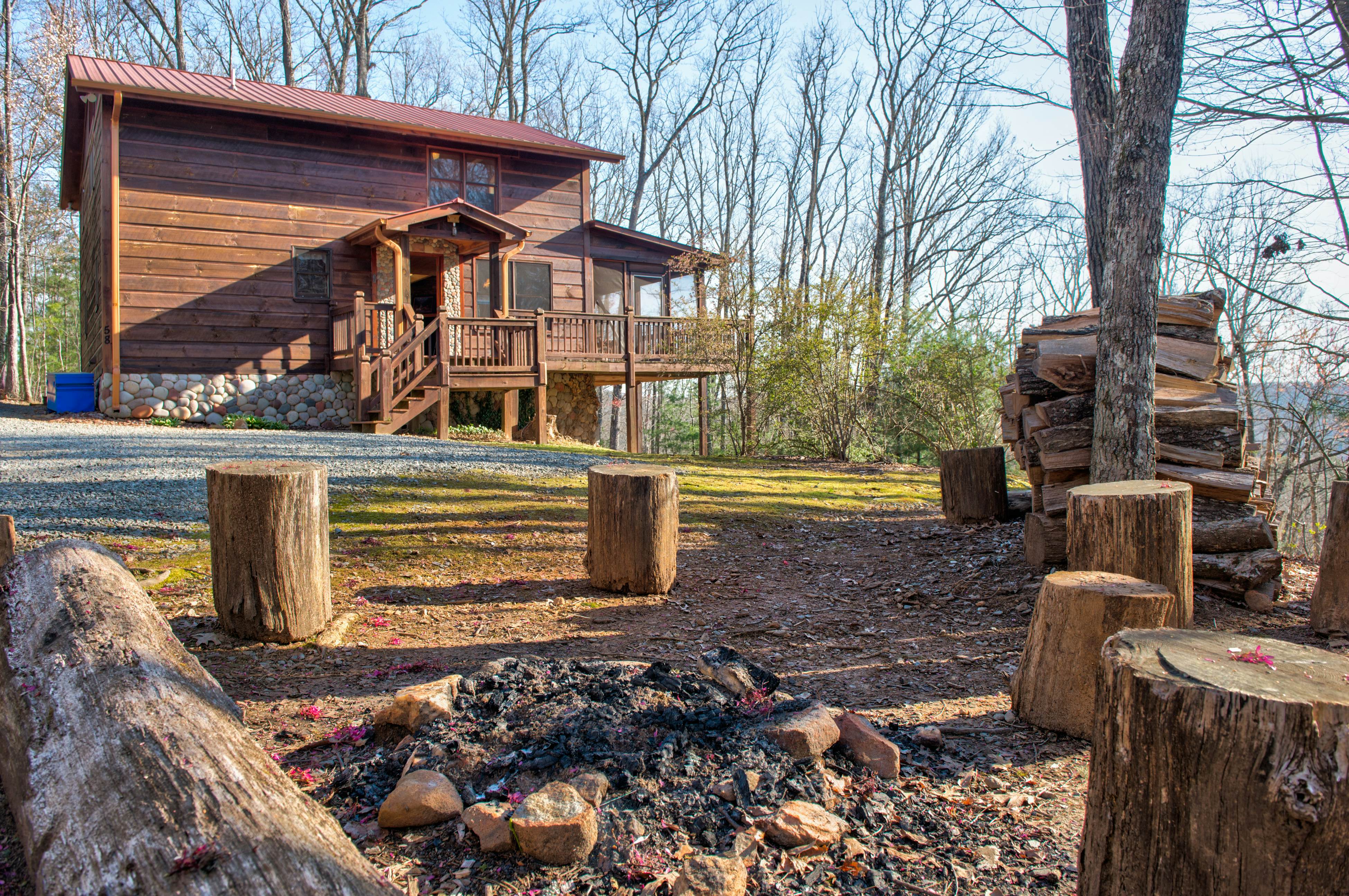 Jacob's Ridge Hideaway | 2 BD Blue Ridge, GA Vacation Rental | Vacasa