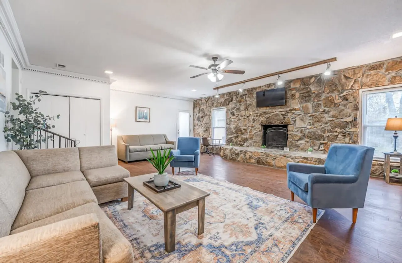 Parnassus Cottage | 3 Bed Memphis, TN House | Vacasa