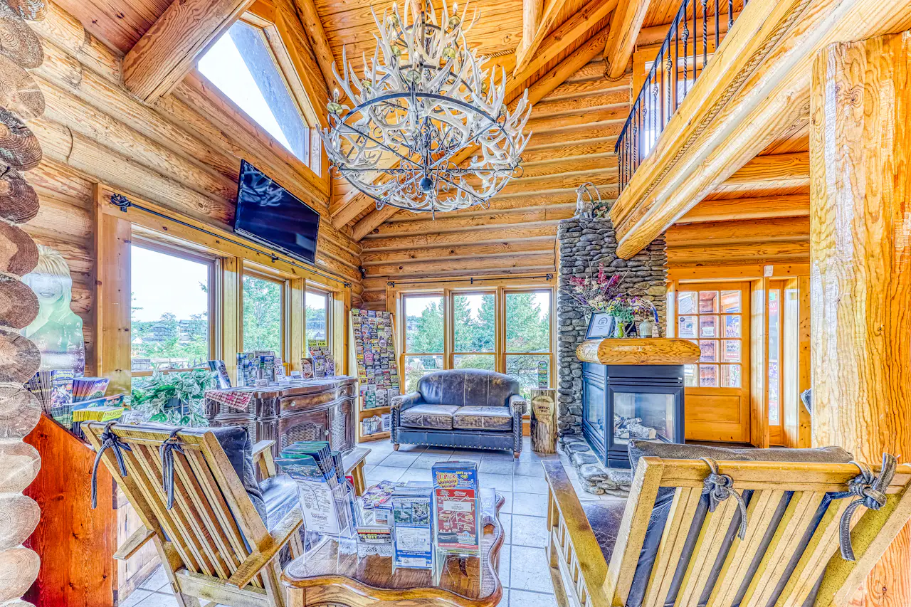 Golf Course Condo, Sleeps 4・Fireplace・Sauna・Pool | 1 Bed Pigeon Forge ...