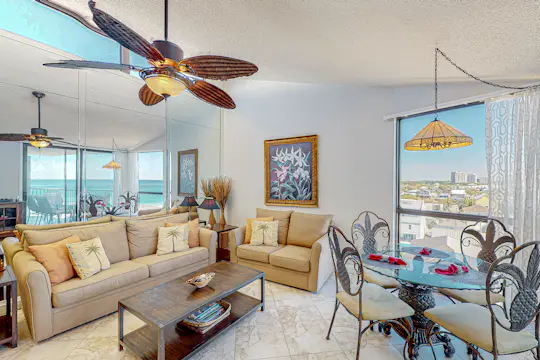 8th Floor Comfortable gulf view Condo, beach setup included, Near ...