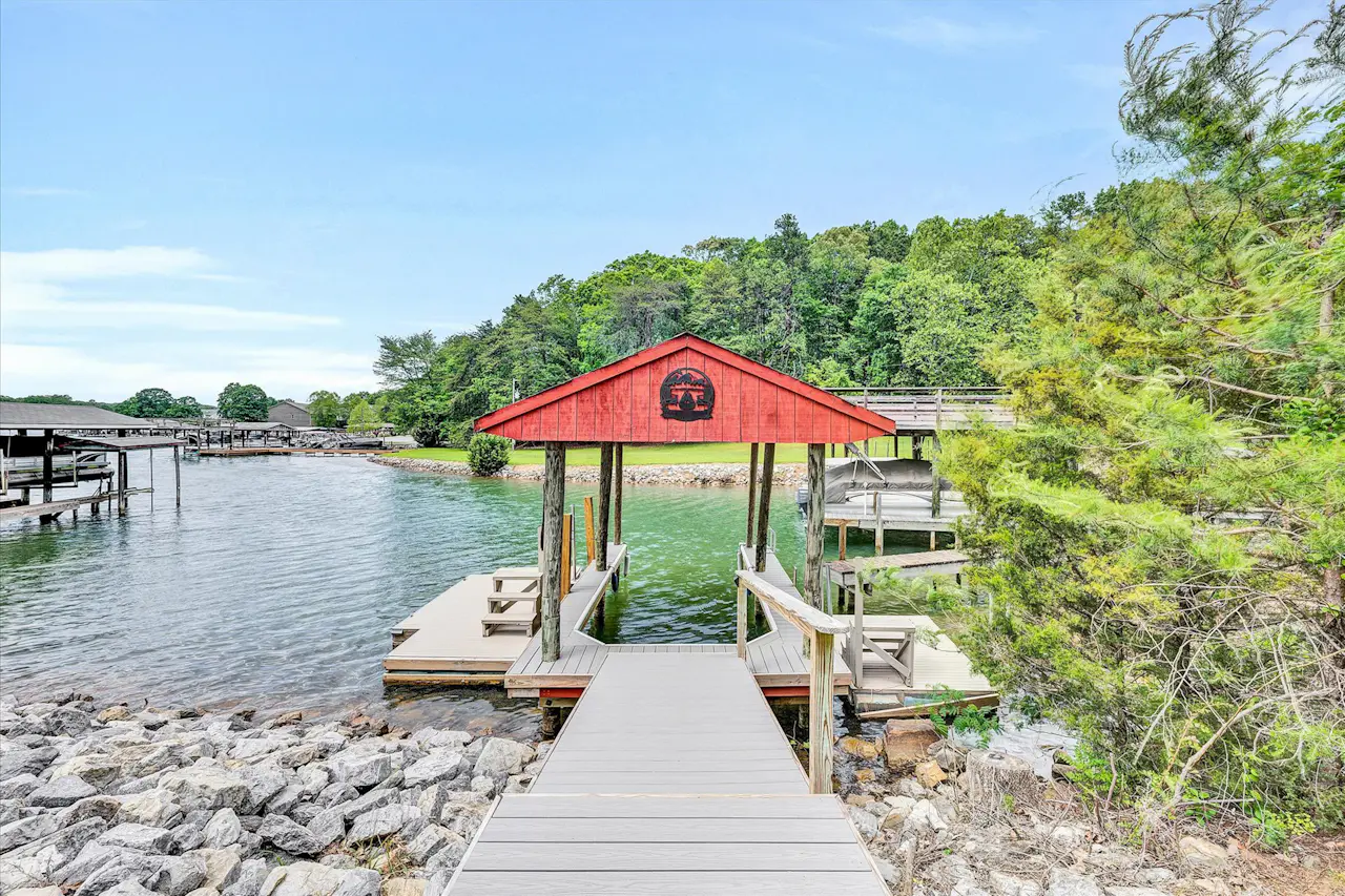 Dock Sun Point | 4 Bed Huddleston, VA House | Vacasa