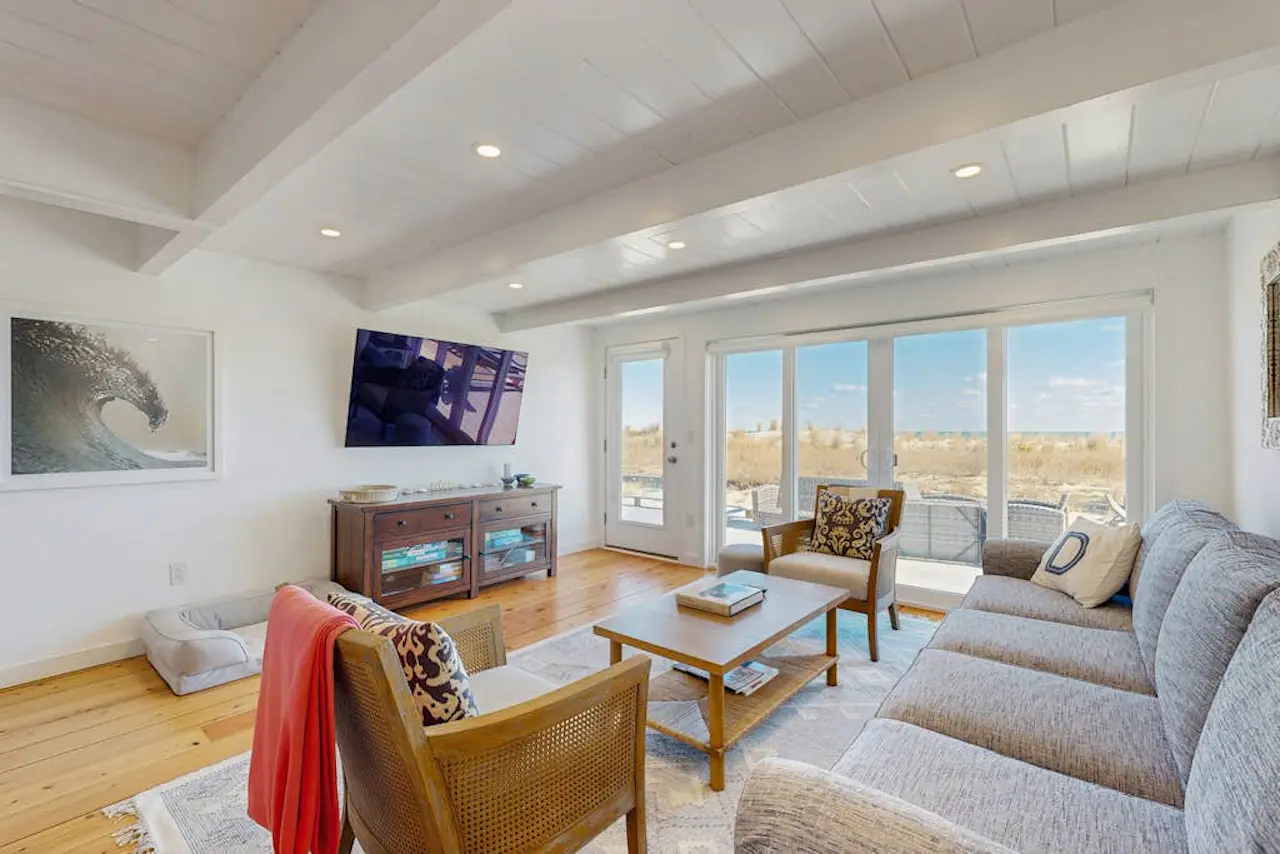 Town of Dewey Beach - 4 Seastrand Ct, Unit #16 | 3 Bed Dewey Beach, DE ...