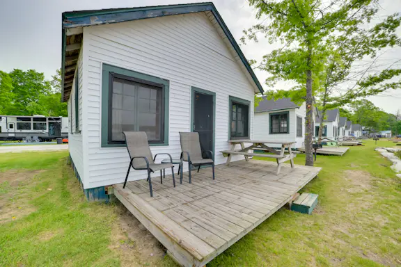 Sandy Beach & Sunset Views: Lakefront Escape! | 2 Bed Cedarville, MI ...